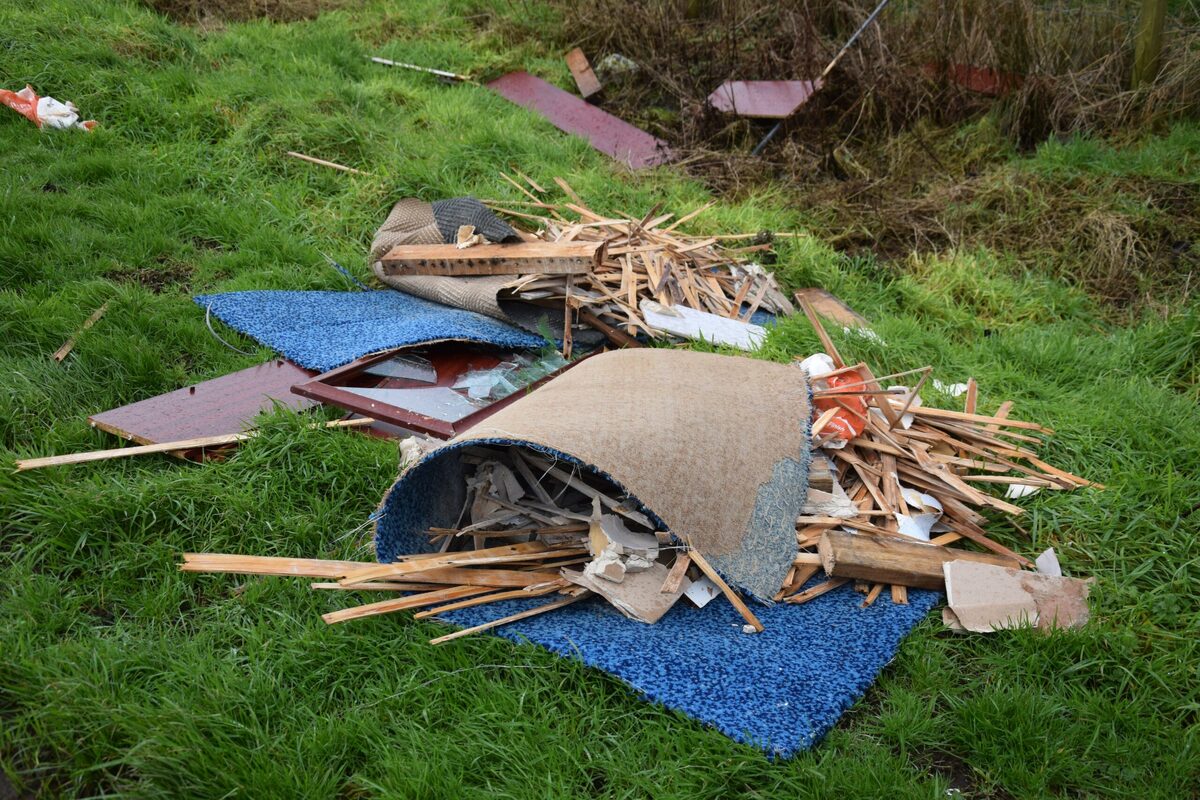 West Coast Today - News - Plea to report fly-tipping amid rise in dumping