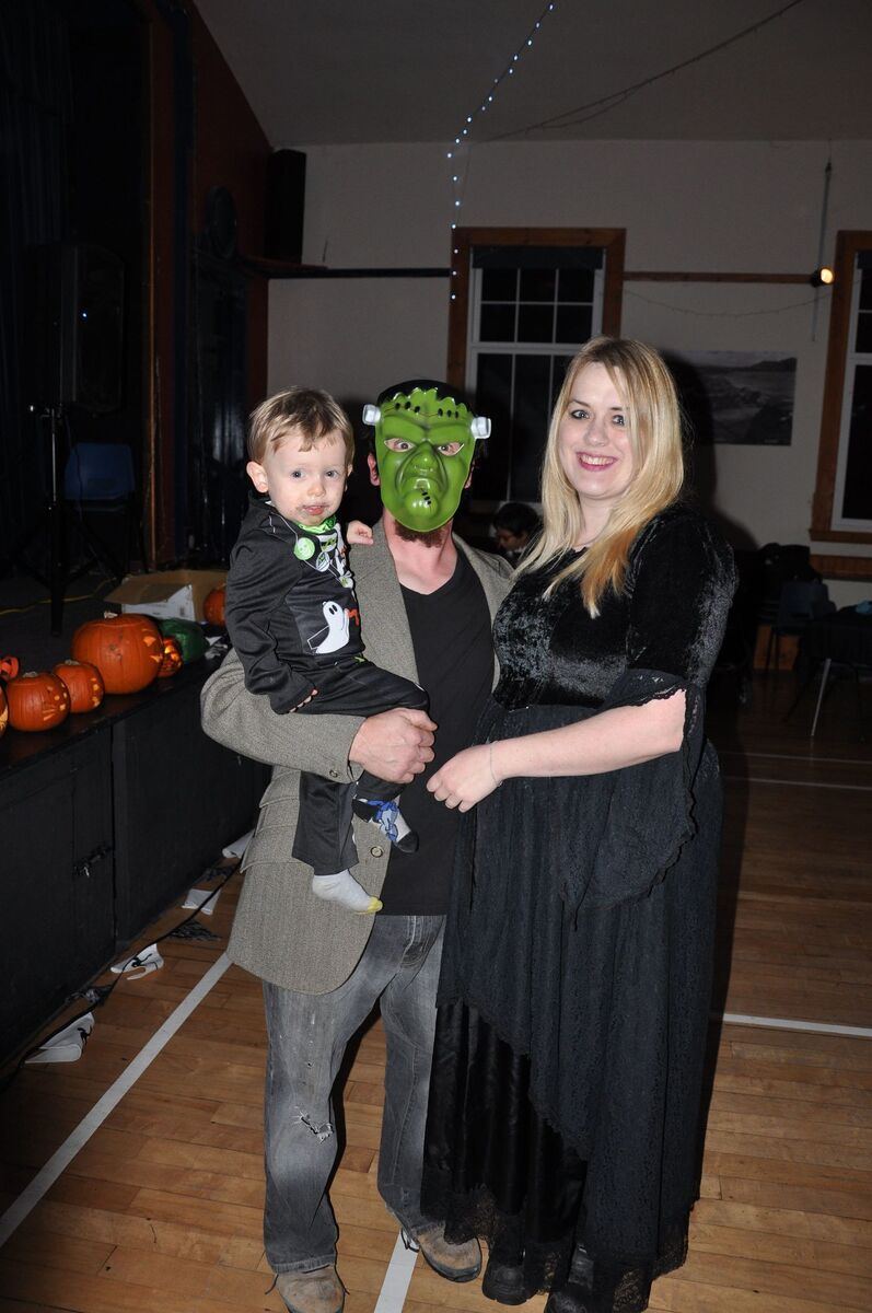 West Coast Today - Media Library - 01B45halloween03jpg