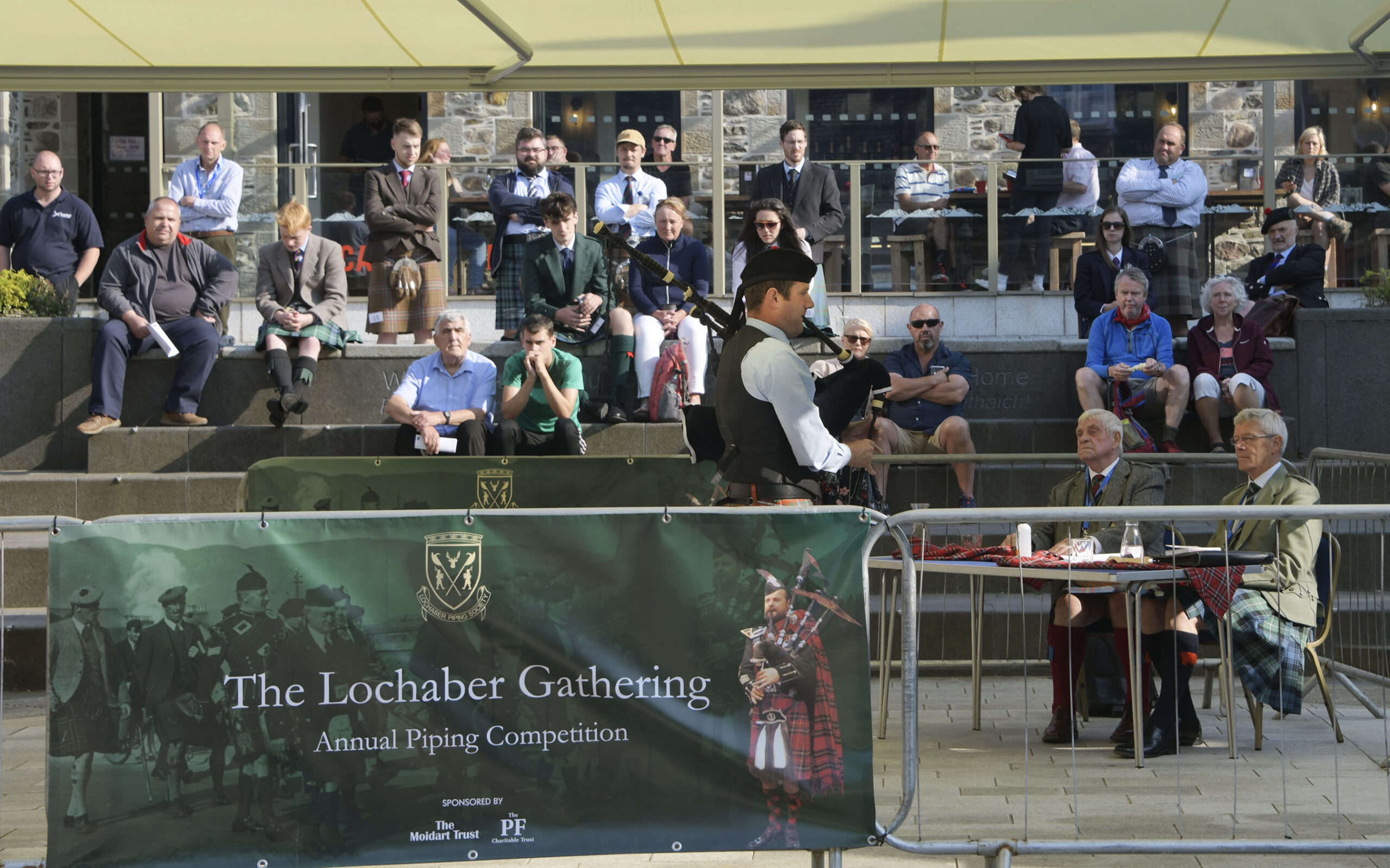 West Coast Today - All Content - WCT - Pipers head for sunny Fort for ...
