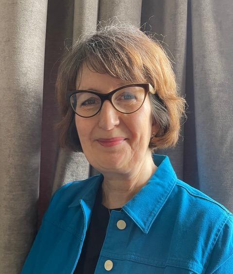 West Coast Today - Leisure - Lewis prepares for launch of bilingual ...