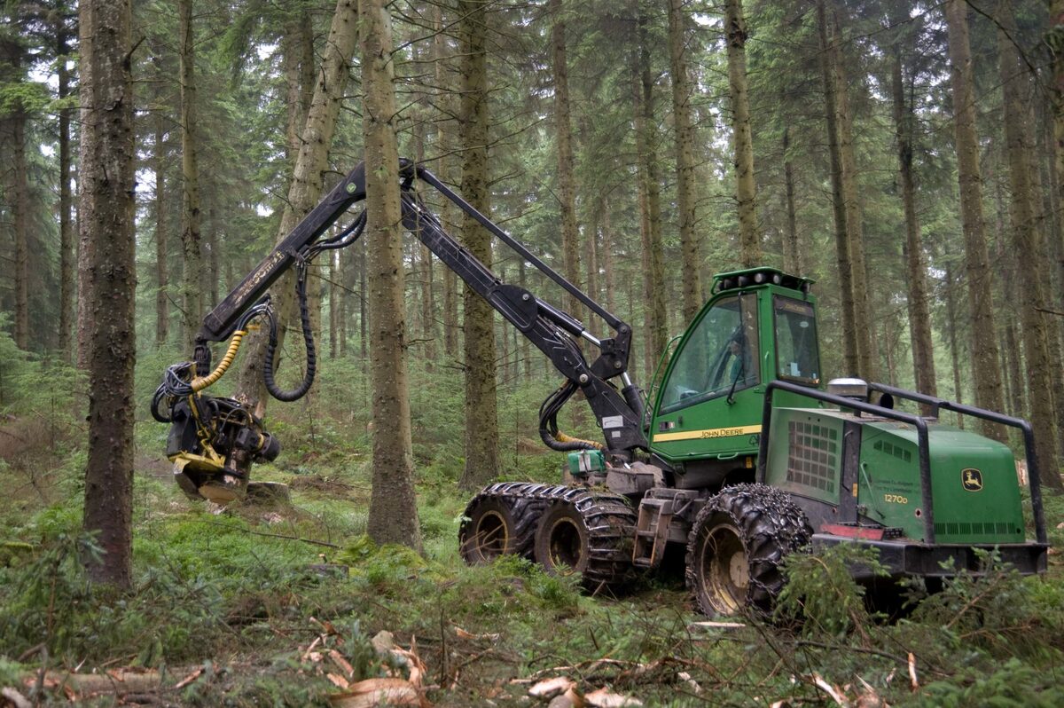 West Coast Today - News - Cash to protect Lochaber road from timber haulage
