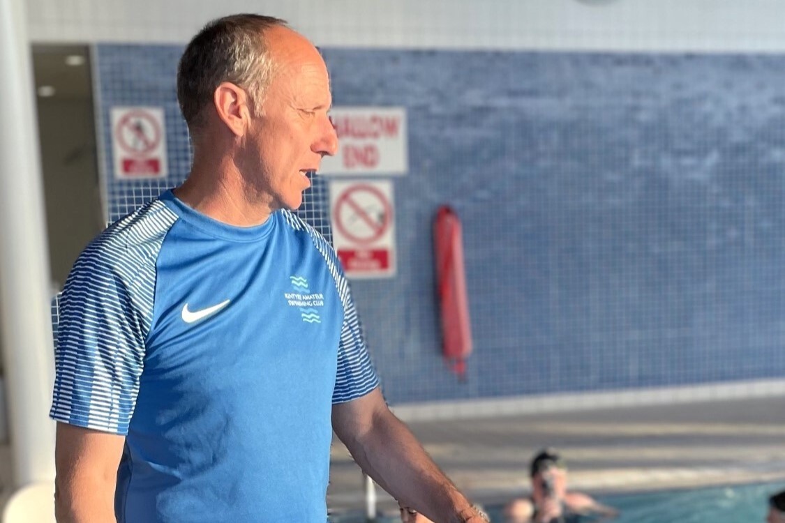 West Coast Today - Sport - Swimming club's Stuart receives coaching award