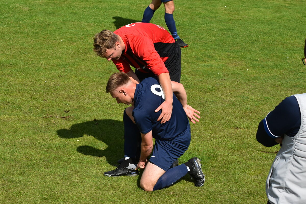 West Coast Today - Sport - Travelling footballers are a thorn in Arran ...