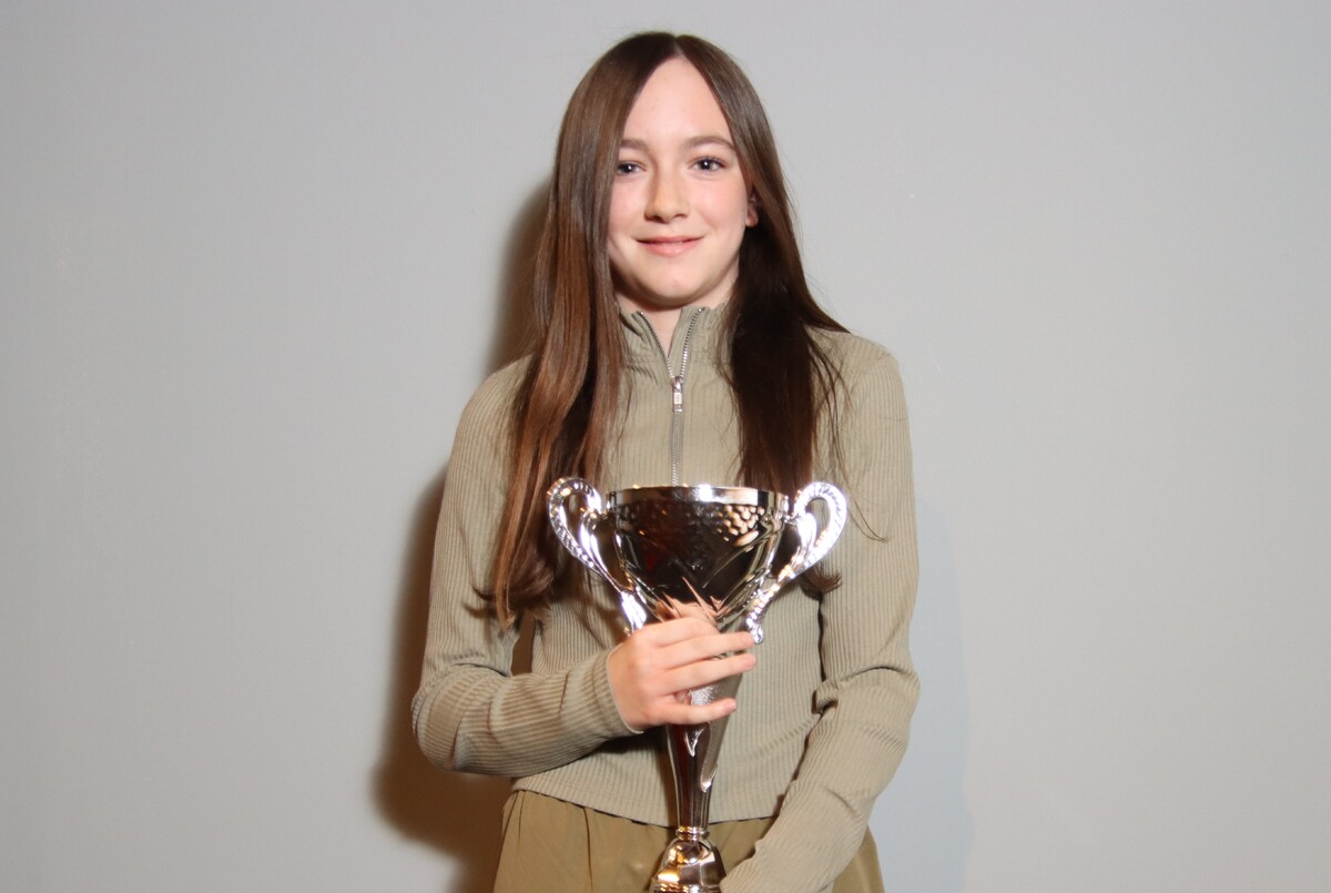 West Coast Today - Sport - Campbeltown's footballing girls reap end-of ...