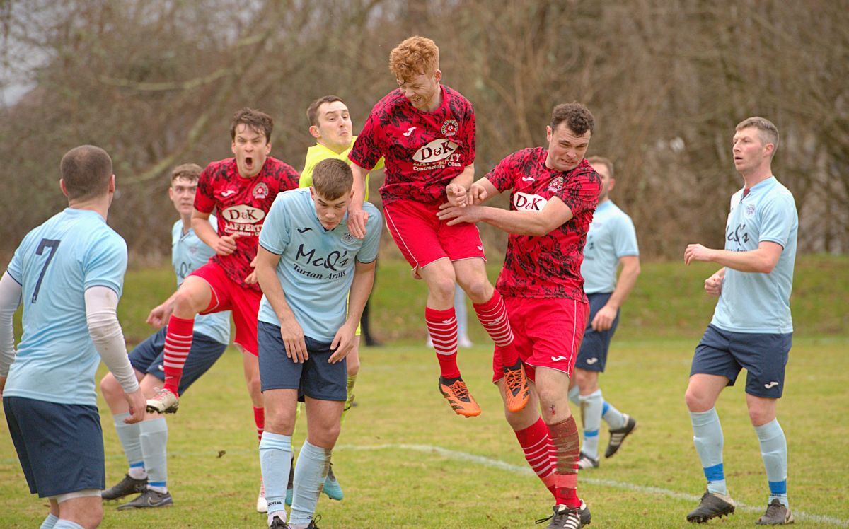 West Coast Today - Sport - Battling Saints edge out Bannockburn