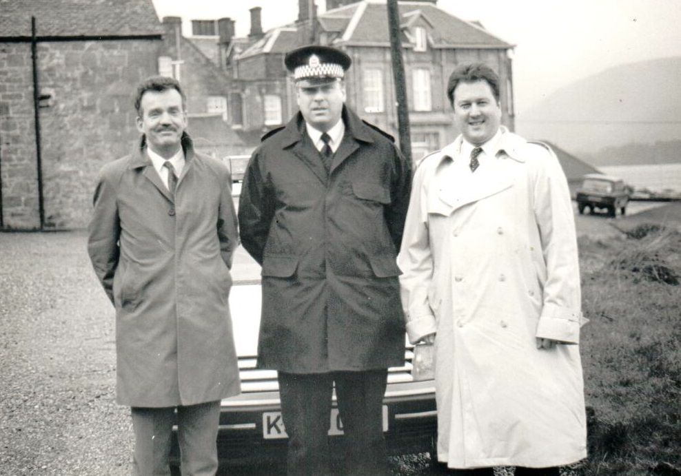 West Coast Today - Media Library - Visiting Arran are inspector Cliff ...