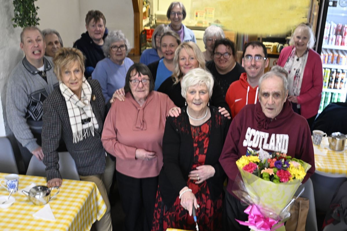 West Coast Today - News - Octogenarian Daisy steps back after 17 years ...