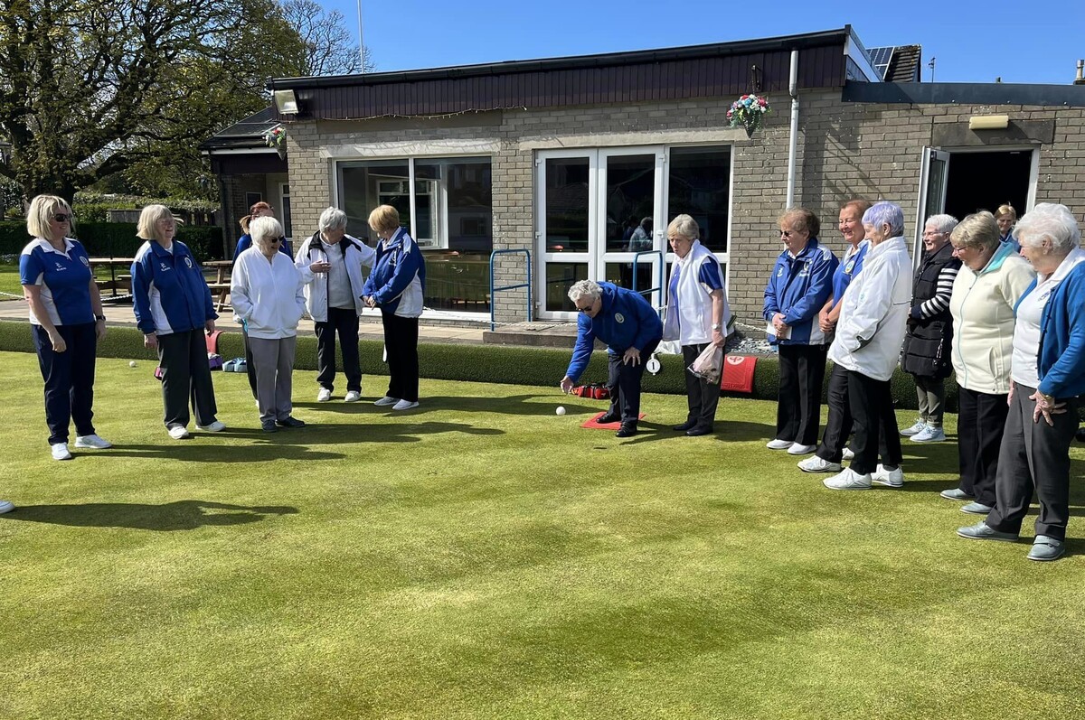 West Coast Today - Media Library - Janie Hall threw the first jack of ...