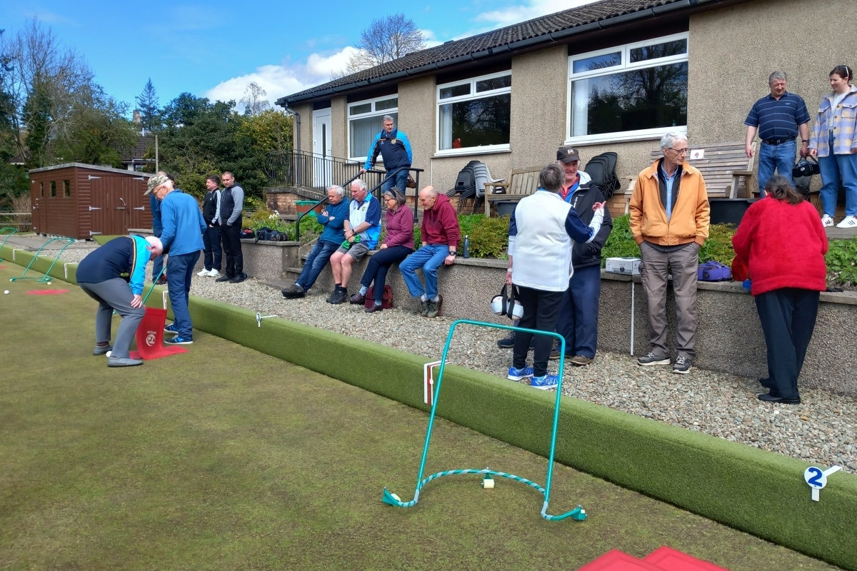 West Coast Today - Sport - Prize time for Lochgilphead Bowling Club