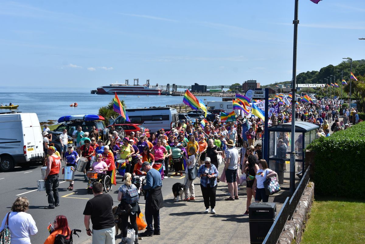 West Coast Today - News - Competition encourages a splash of Arran ...