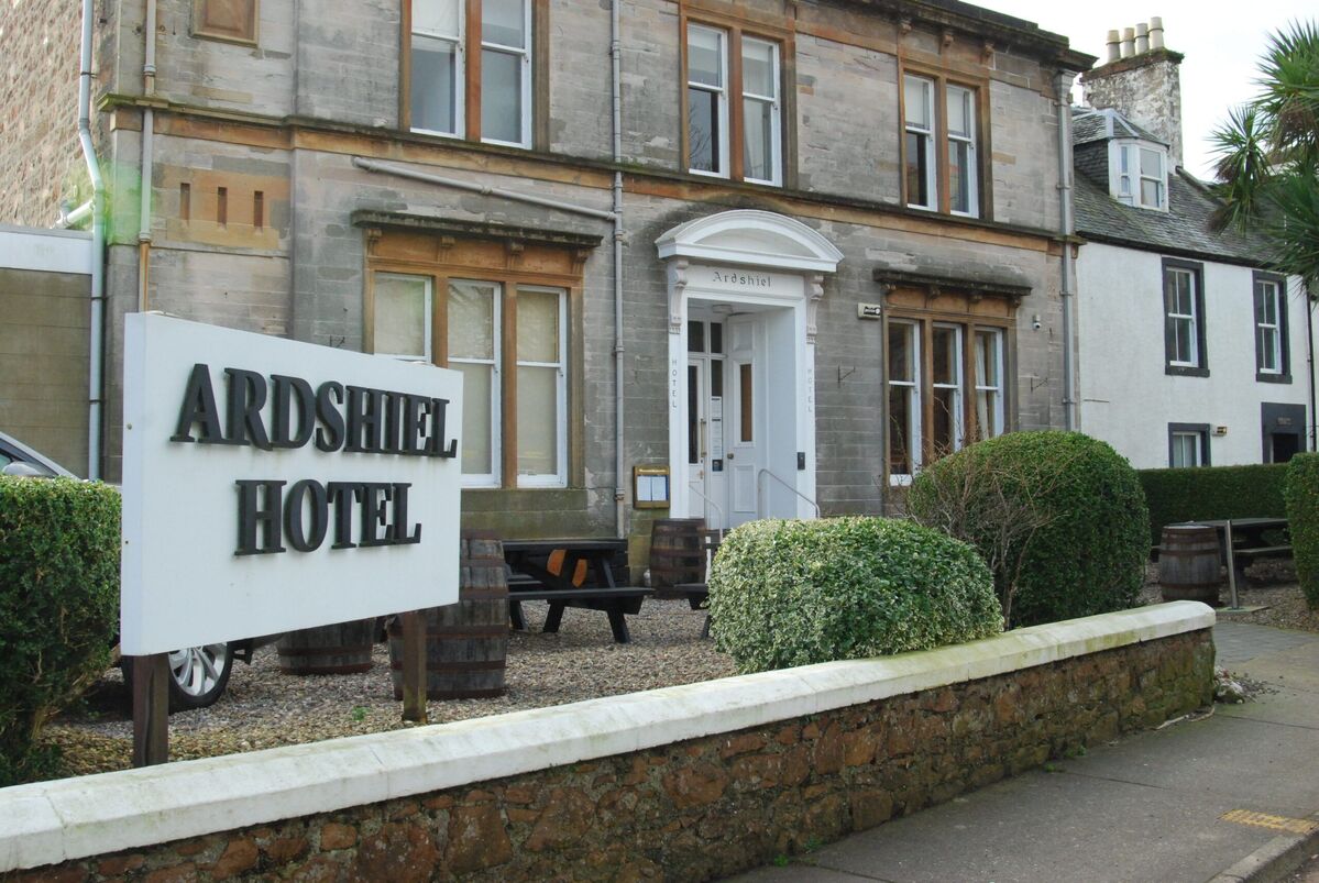 West Coast Today - Media Library - A drinks hut in the garden of the Ardshiel Hotel has been ...