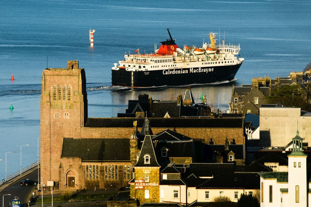 West Coast Today - News - CalMac get 12-month extension on Clyde and Hebrides ferry services ...