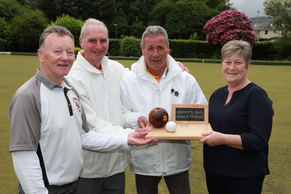 West Coast Today - Sport - Mixed weather fails to dampen spirits at ...