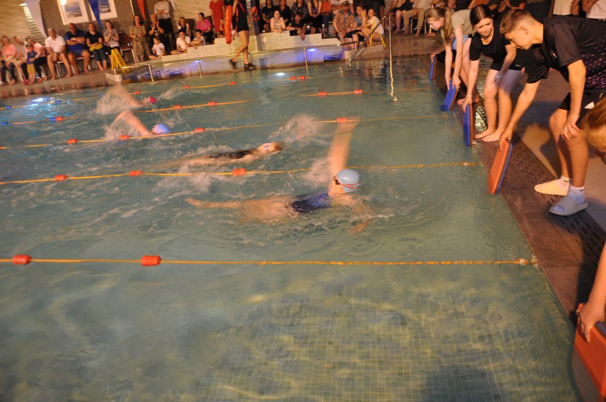 West Coast Today - Sport - Primary school pupils make a splash at ...