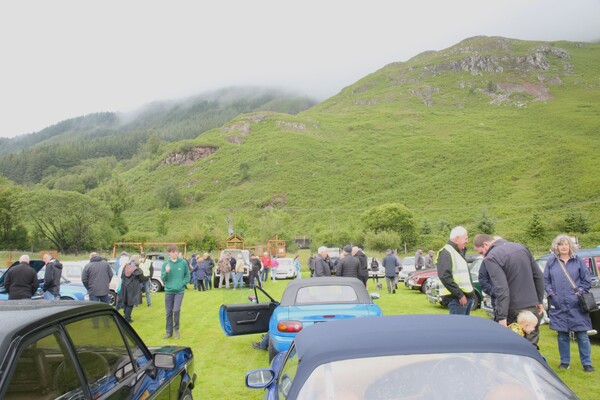 West Coast Today - News - Dad's day car show revs up a crowd - photo ...