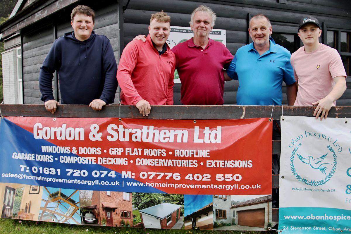 West Coast Today - Sport - £4,500 boost for Dove Centre from Gordon and ...