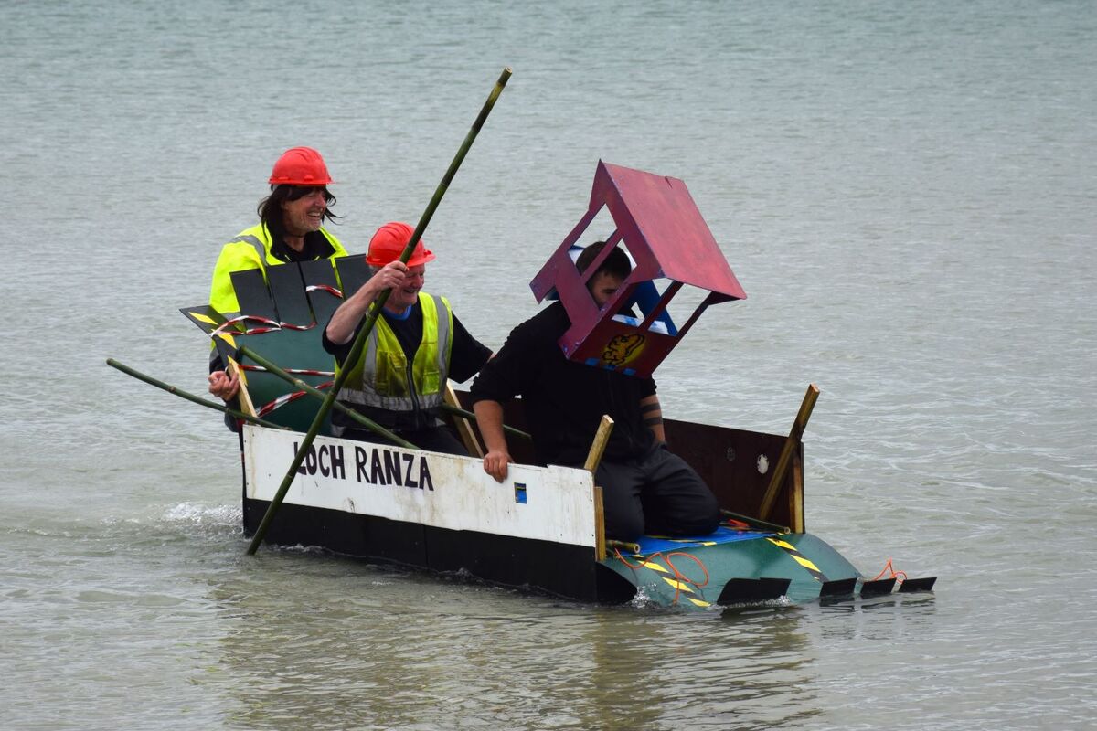 West Coast Today - Media Library - The ‘Caledoneen Mcbrain’ raft even ...