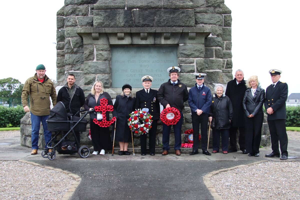 West Coast Today - News - Red Ensign flies over Campbeltown to mark ...