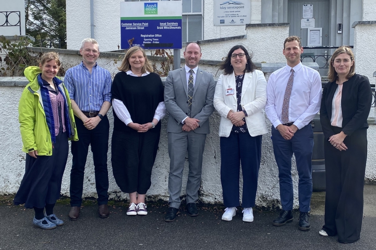 West Coast Today - News - Scottish health minister has informal ...