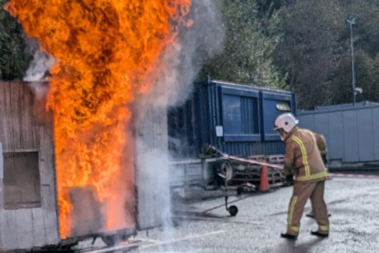 West Coast Today - News - Long-serving fireman douses final chip pan ...