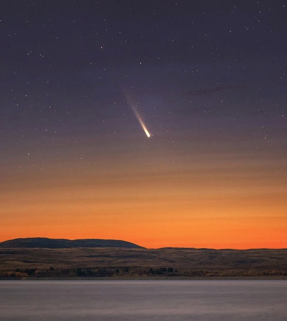 West Coast Today - Opinion - Seeing Stars: A comet in our night sky