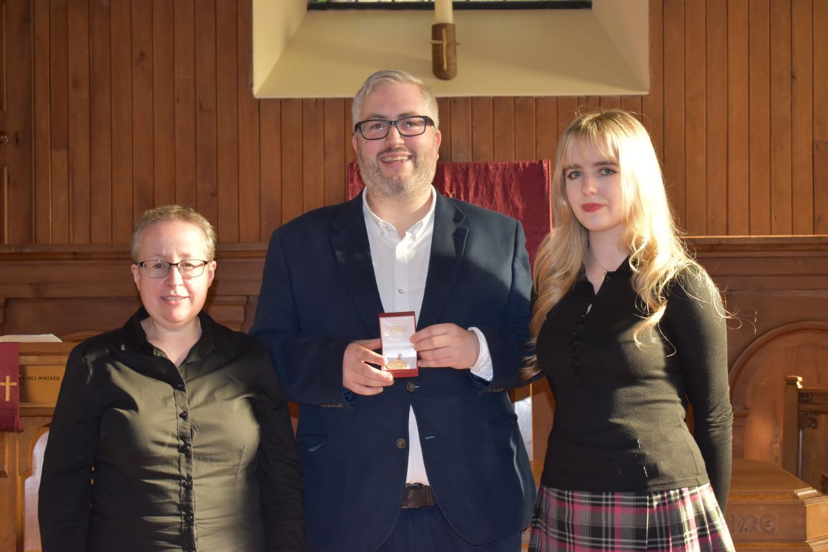 West Coast Today - News - Bring on the bling: Skye singer wins all ...