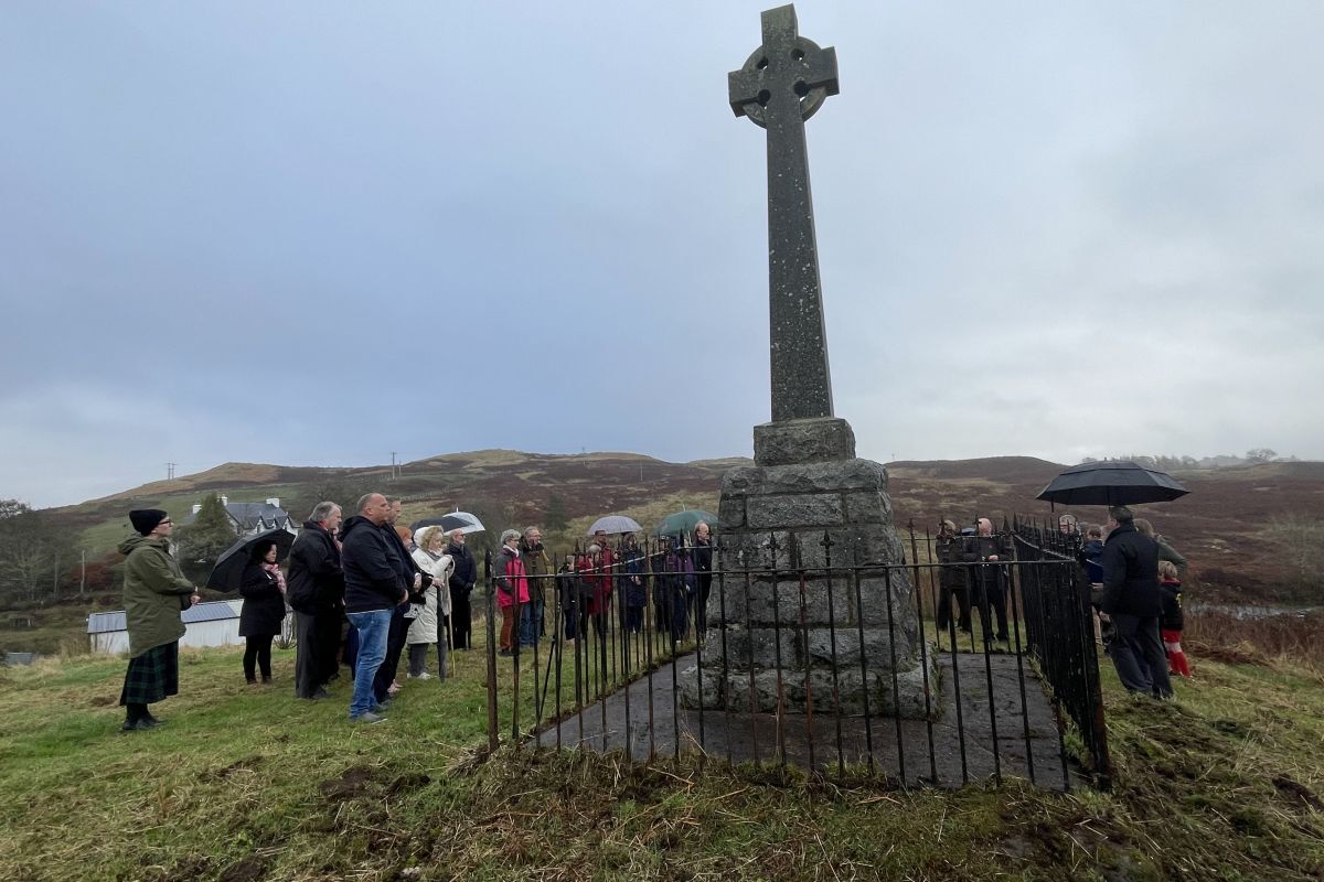 West Coast Today - News - Remembering the fallen