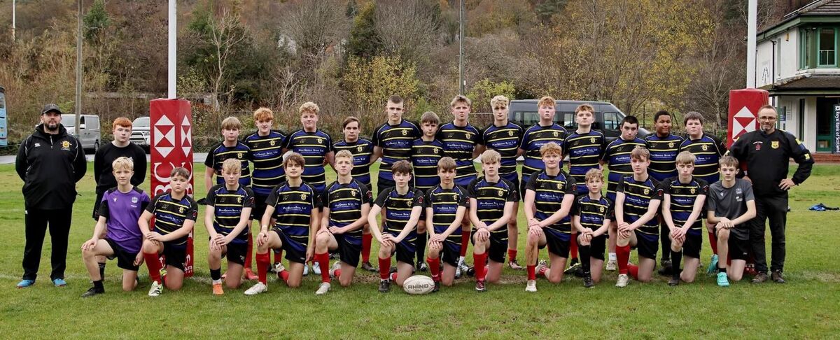 West Coast Today - Sport - Under 16s keep their hands in the Bowl after ...