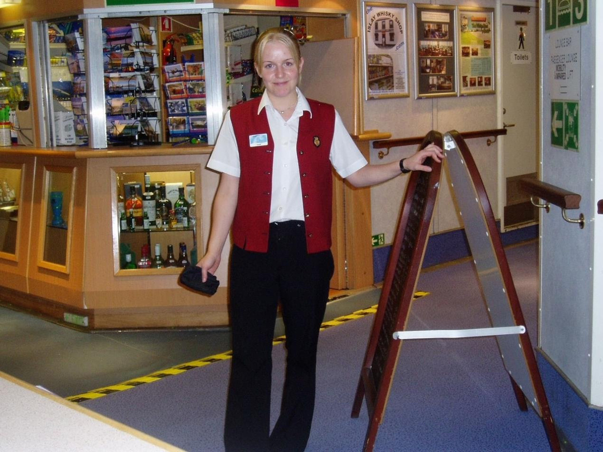 West Coast Today - Media Library - no_t47_sarah_clark_working_on_heb ...