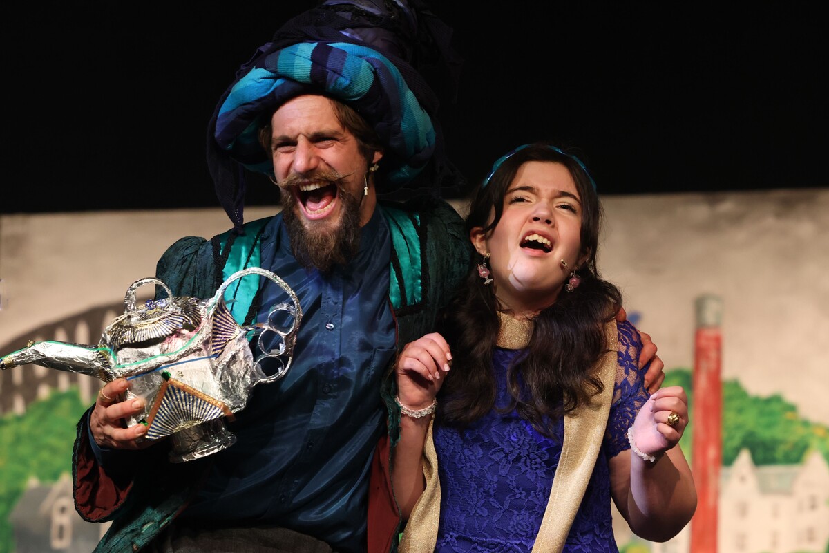 West Coast Today - Leisure - Aladdin panto brings magic to full-house