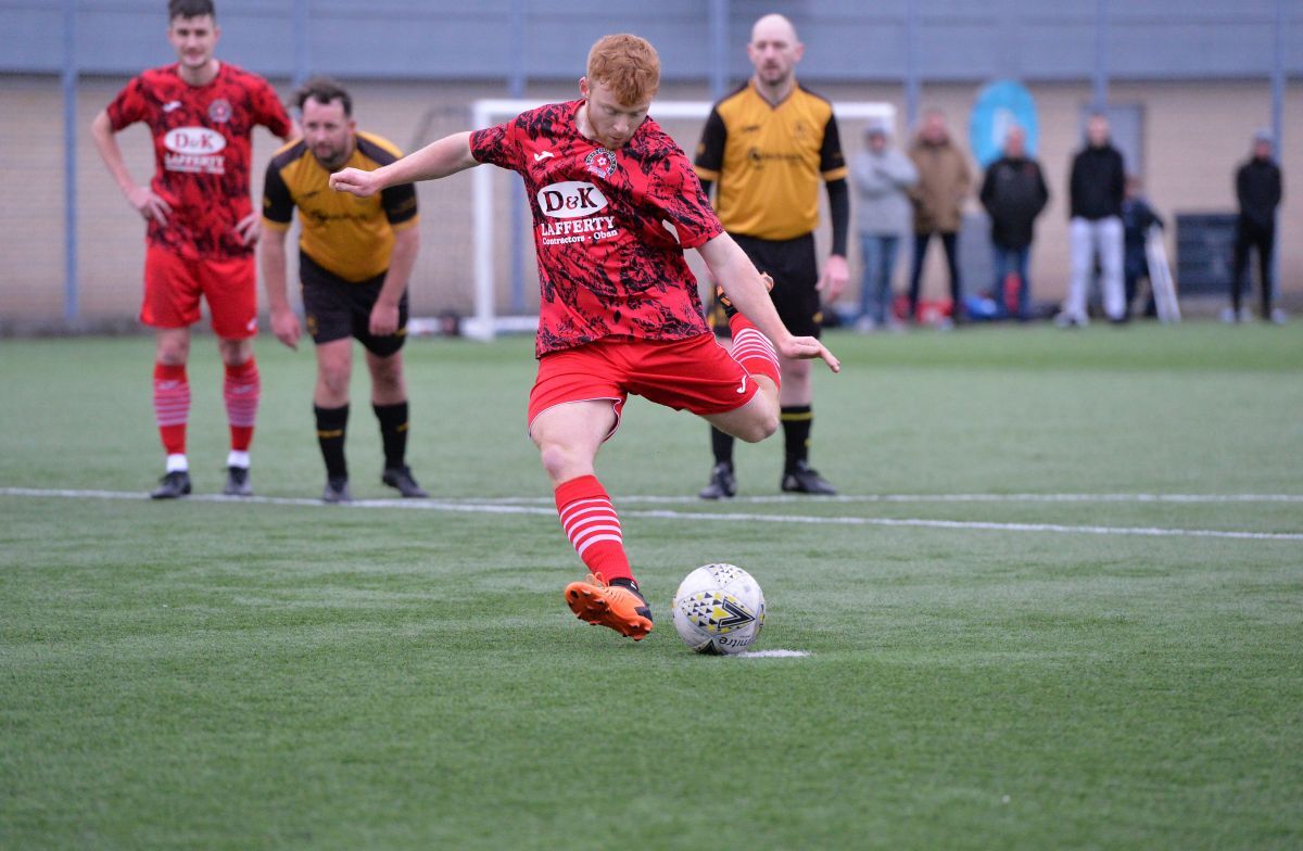 West Coast Today - Sport - Moore hat-trick seals Saints' league victory