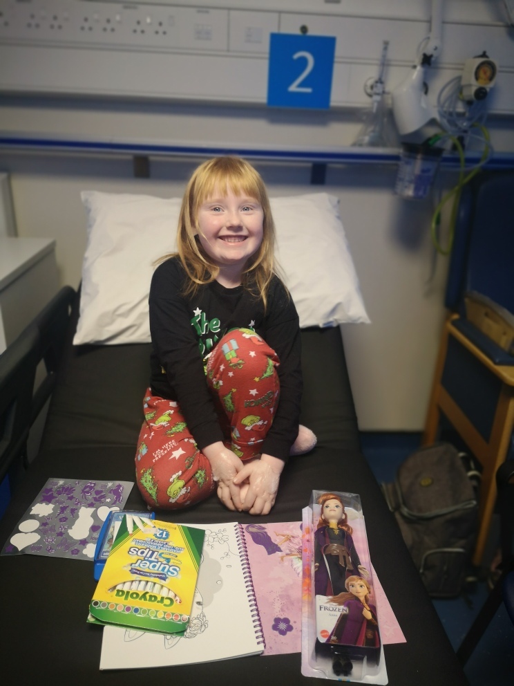Fish Farmer - News - Cooke brings festive cheer to Shetland hospital