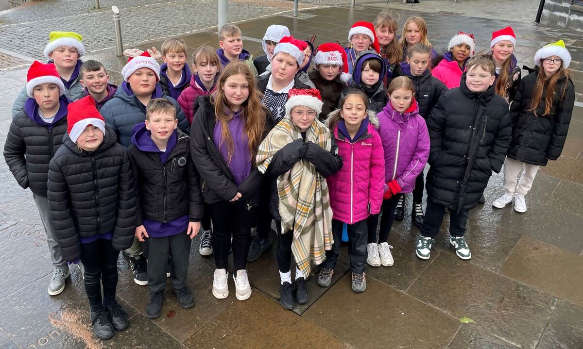 West Coast Today - News - Primary school pupils put on a festive show ...