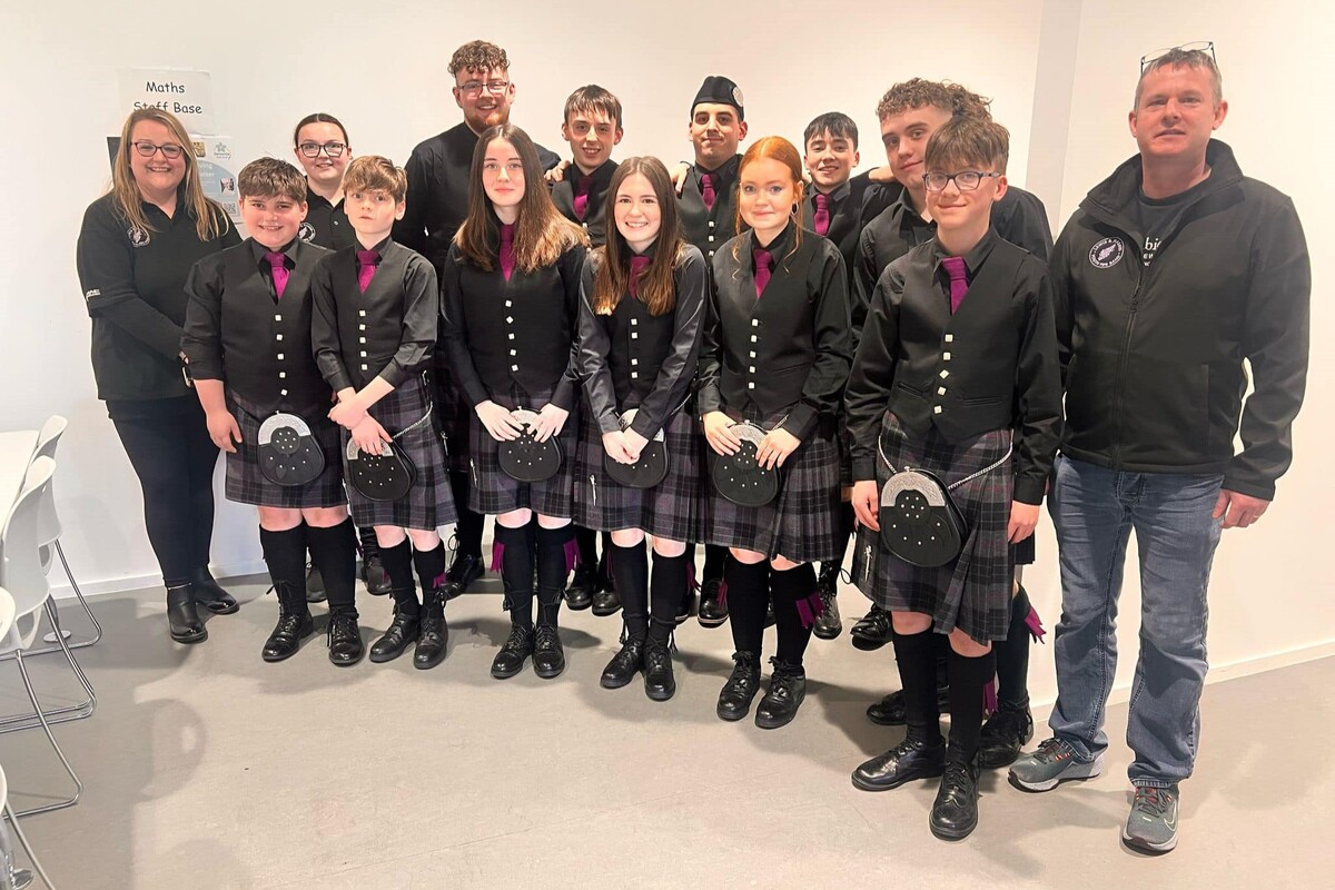 West Coast Today - Media Library - NO_T12_Scottish_Schools_Pipe_Band ...