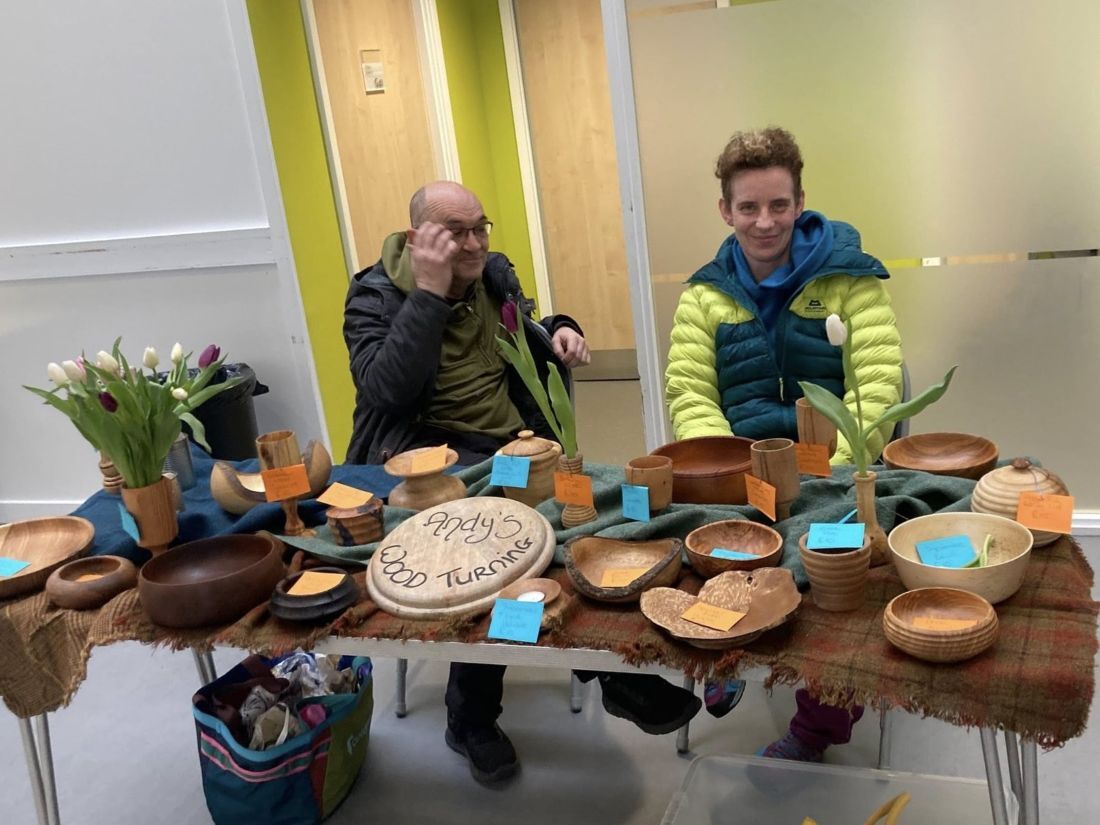 West Coast Today - News - Caol school defies cool weather to enjoy ...