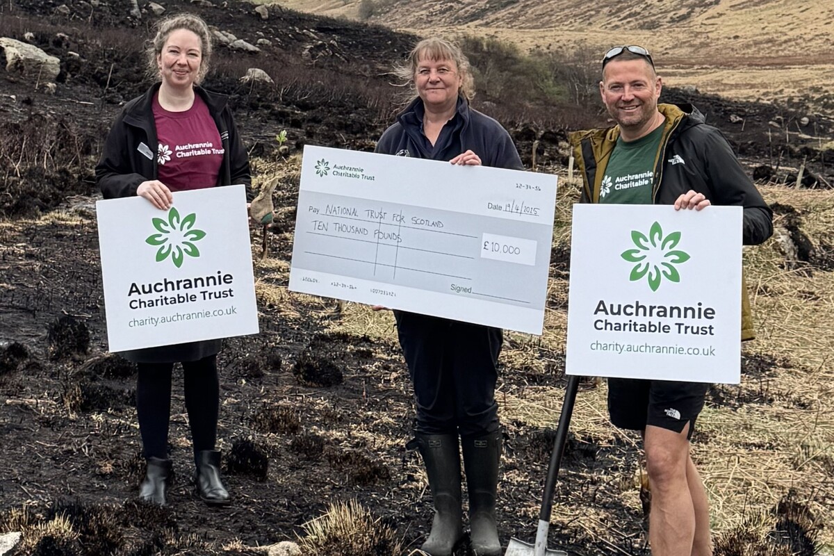 West Coast Today - Media Library - Arriane Winslow, left, with Richard Small of Auchrannie ...