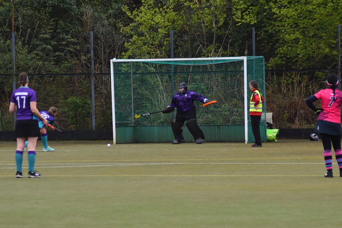 West Coast Today - Media Library - Goalkeeper Suzi Haddow prepares to ...