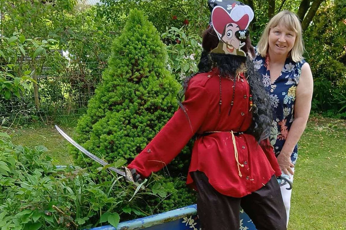 West Coast Today - Leisure - Look out for 'Awe'some craws festival