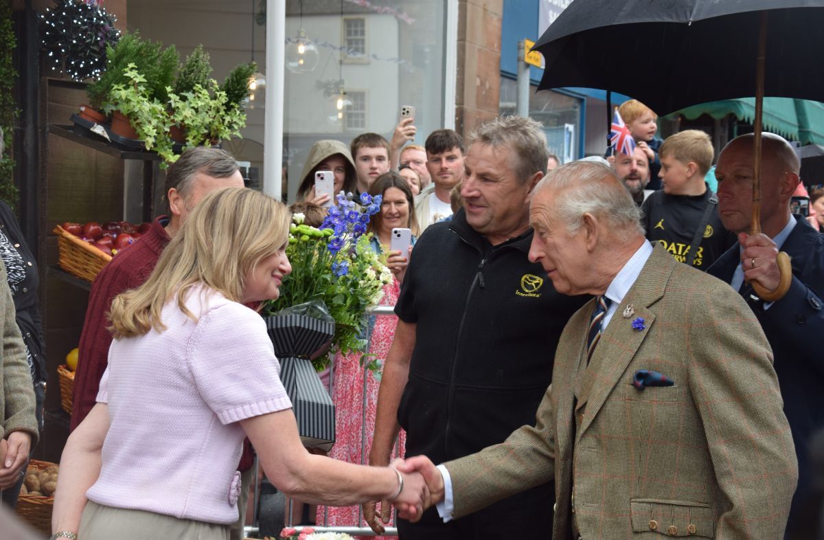 West Coast Today - News - King Charles III receives Wee Toon welcome ...