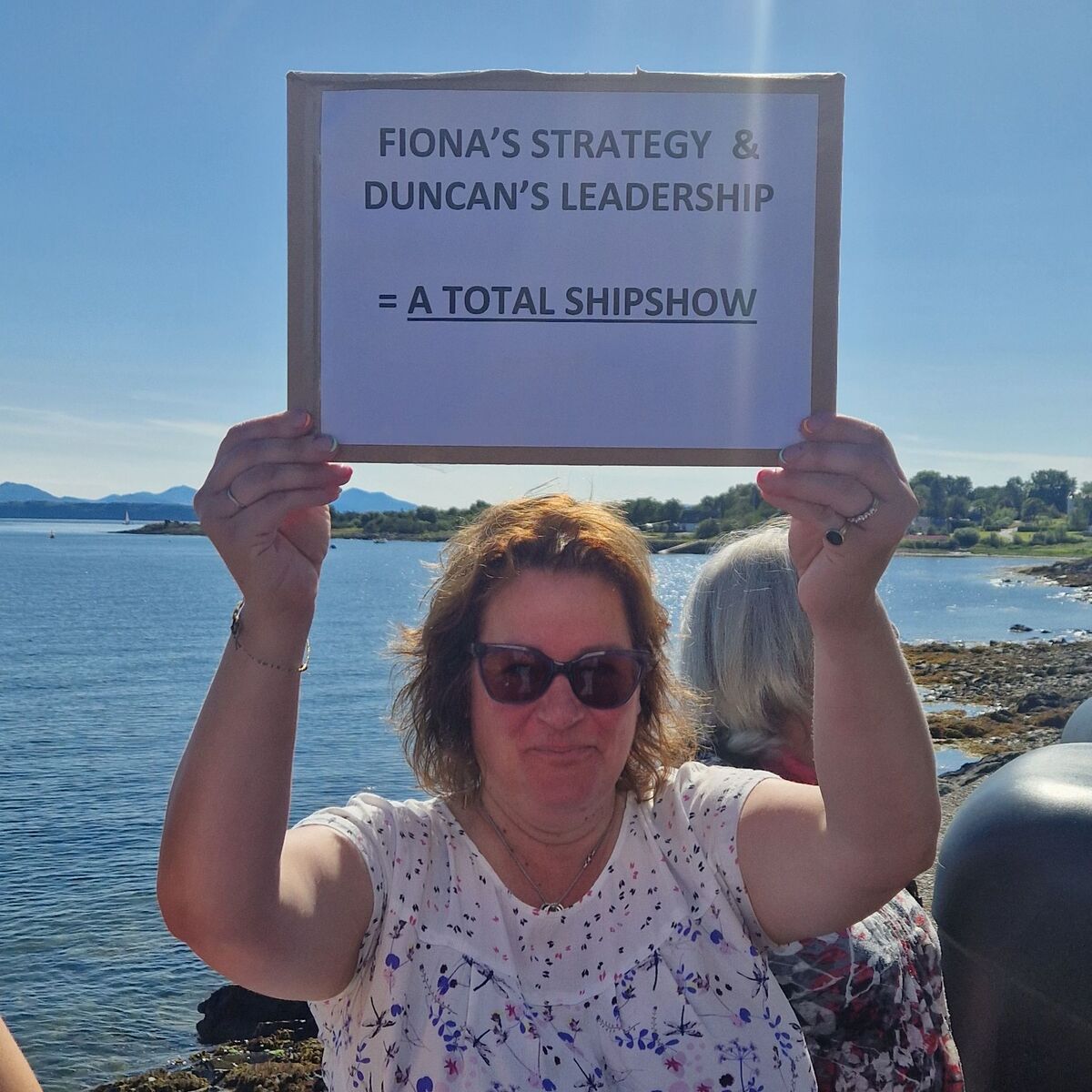 West Coast Today - News - Ferry protest rocks the boat in Craignure