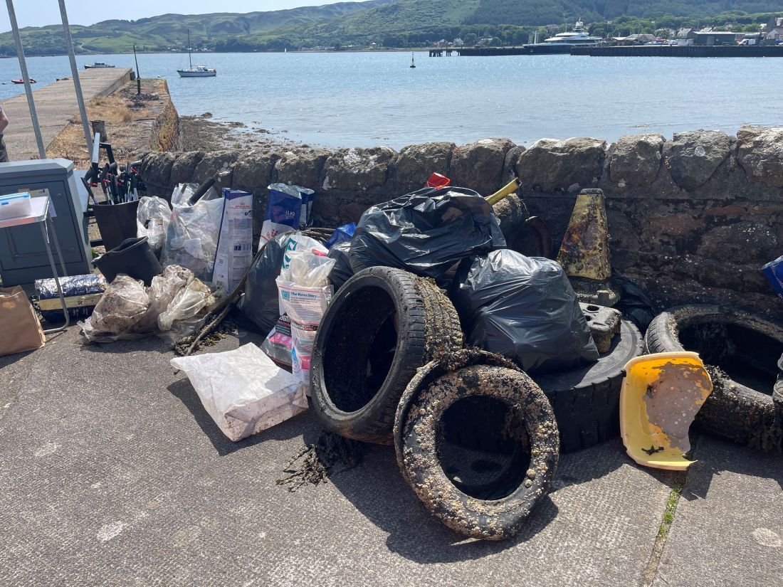 West Coast Today - News - Crossaig Project team tackle marine pollution ...