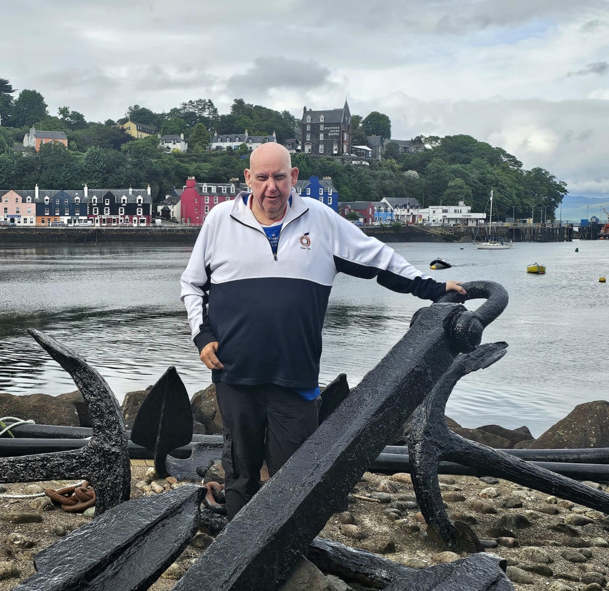 West Coast Today - News - Mull binman Colin Morrison nominated for BBC ...