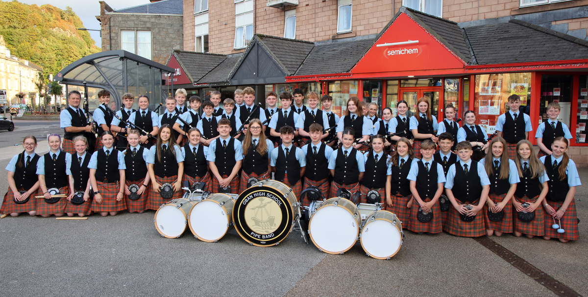 West Coast Today - News - Oban High School Pipe Band celebrate Champion ...