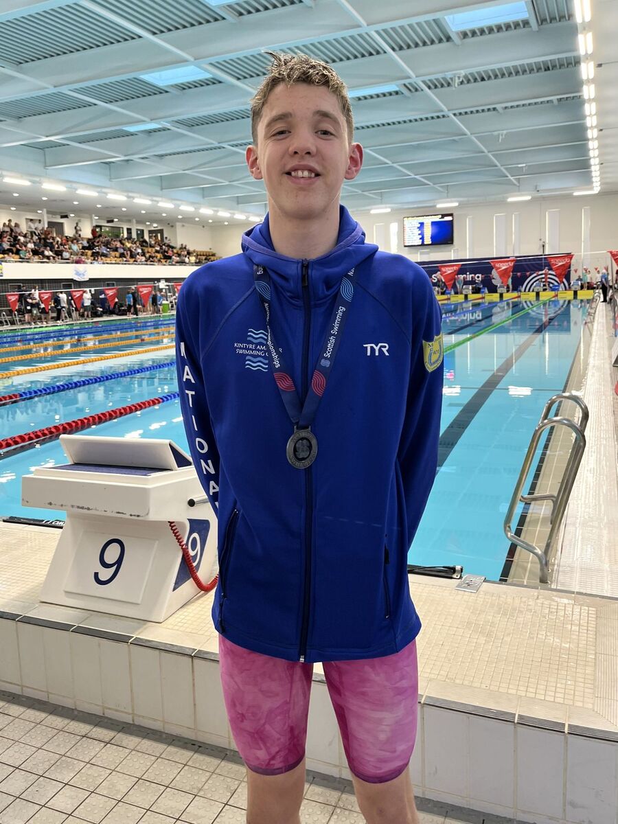 West Coast Today - Sport - Kintyre swimmers dive into new season