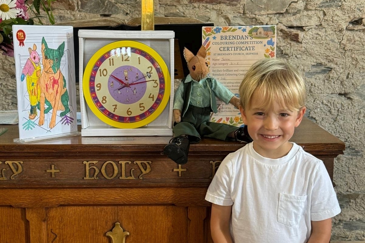 West Coast Today - Media Library - Brendan, the church mouse, with ...