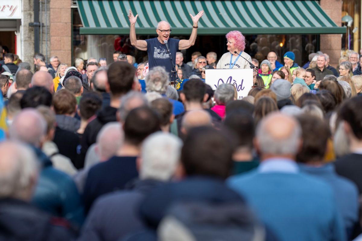 West Coast Today - News - Campbeltown's 'Mòdfather' and Mòdgrandfather ...