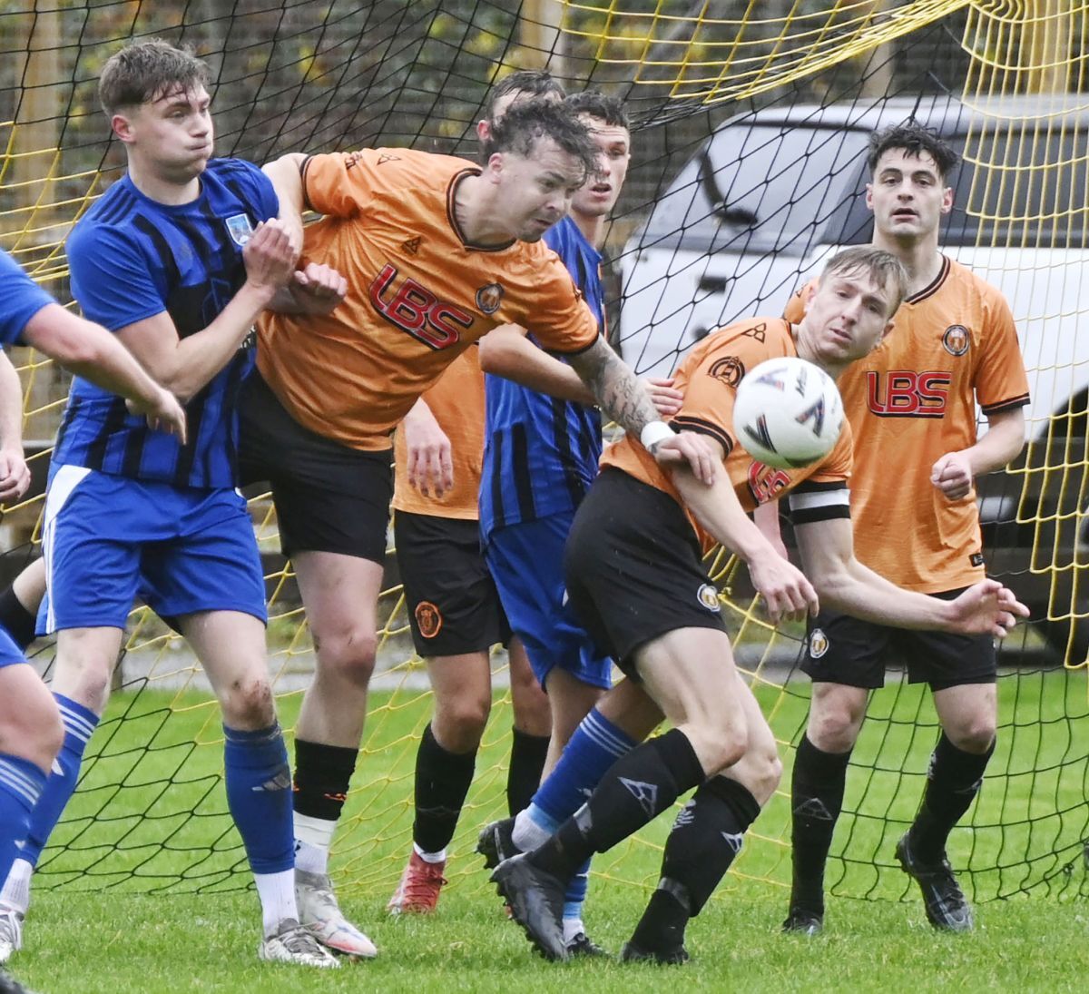 West Coast Today - Sport - Fan favourite's return helps Fort William to ...