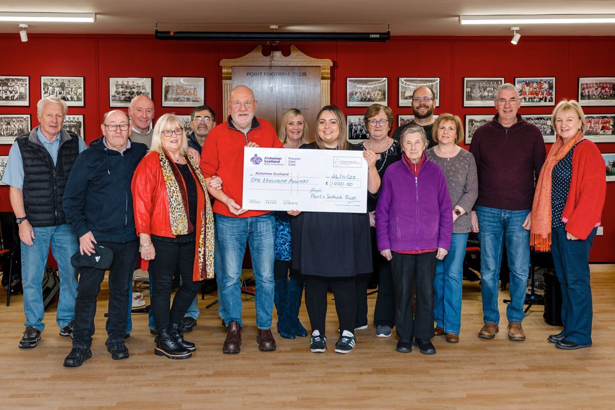 West Coast Today - News - £1,000 grant for Forget-Me-Not Café ceilidh ...