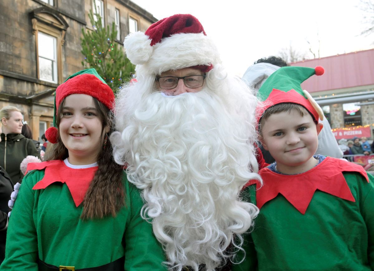 West Coast Today - News - Cairngorm reindeer and Santa's elves lead the ...