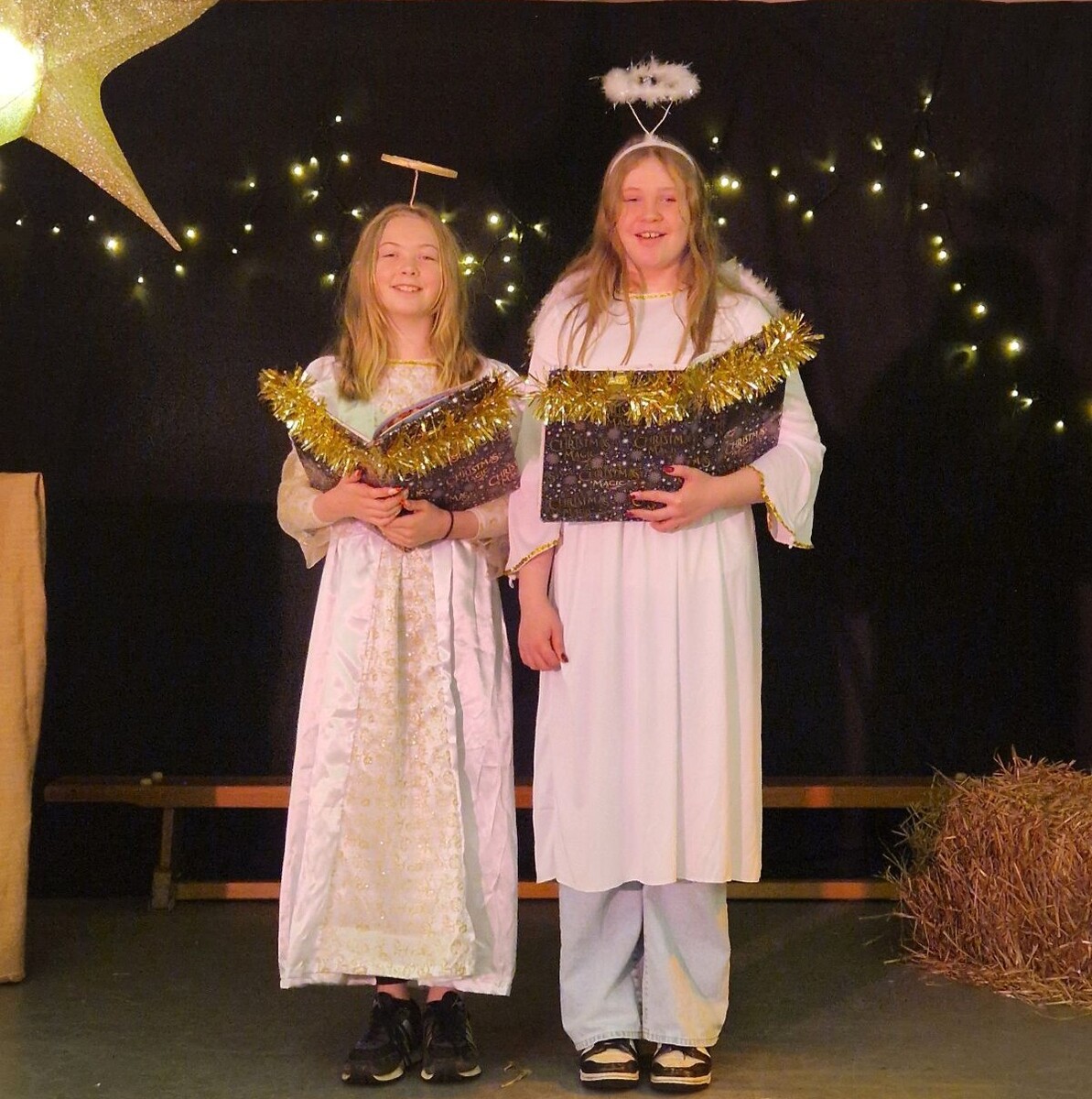 West Coast Today - News - Rhunahaorine pupils light up Tayinloan stage ...
